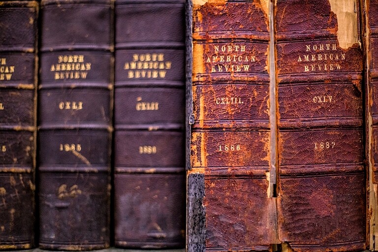 20 Literary Images of Books